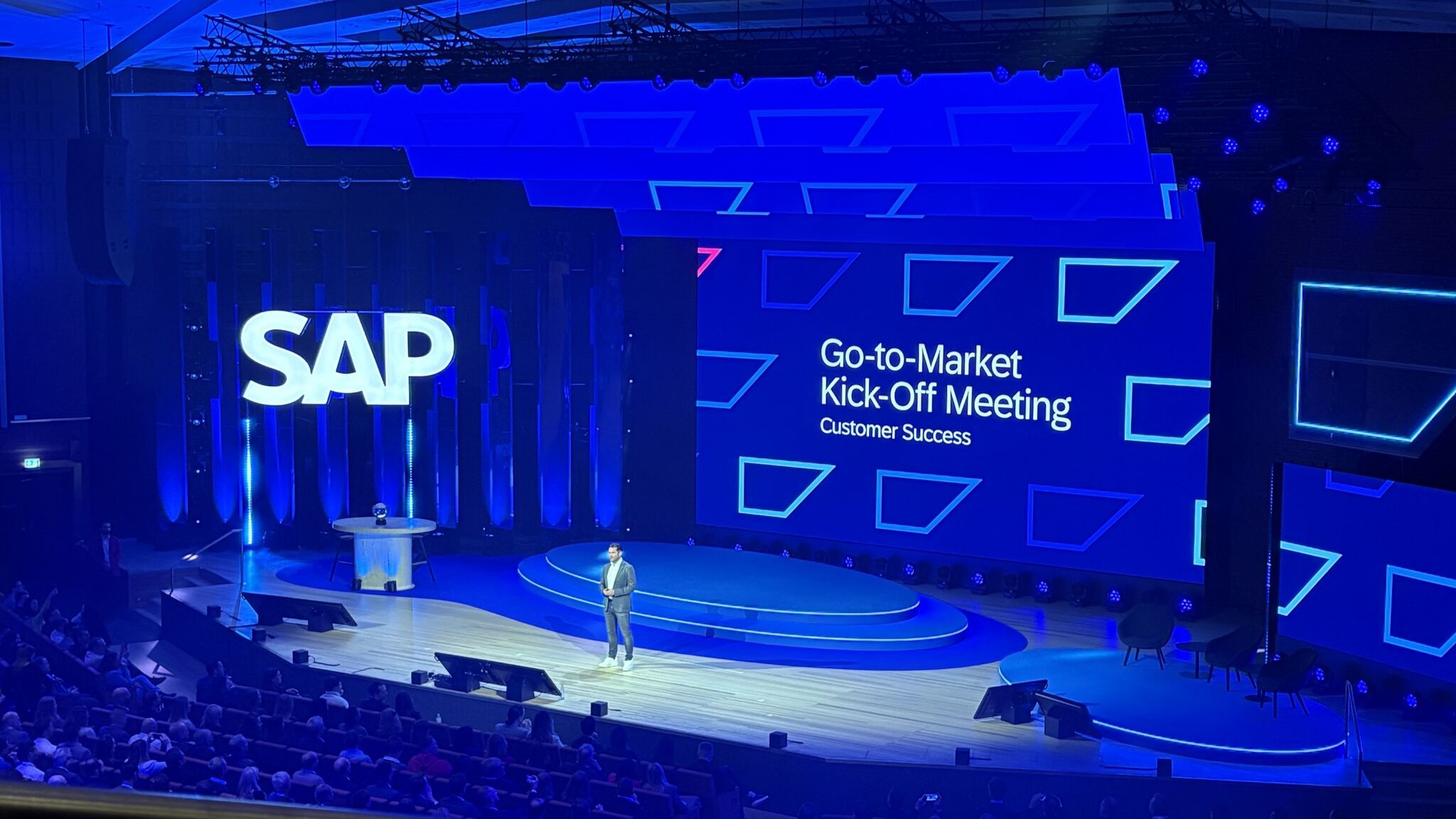 5 IT Priorities for 2025: What Really Matters Now - sovanta AG