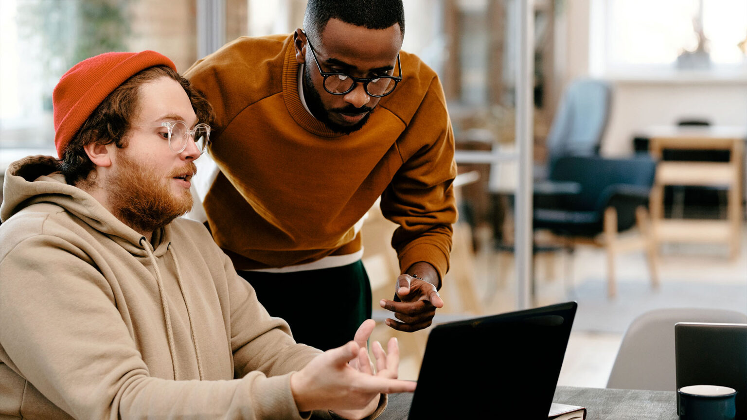 Qualtrics HRIS Integration - sovanta AG